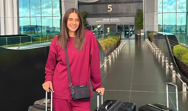 Derya Cebecioğlu Japonya yolcusu - Güncel - Mintonette